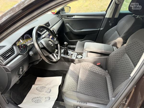 Brown Skoda SuperB 2017 in Kaunas, with an engine capacity of 1.60 L and mileage of 240 thousand km for 9300 €, photo 10 on AUTOMOTO.COM.LV