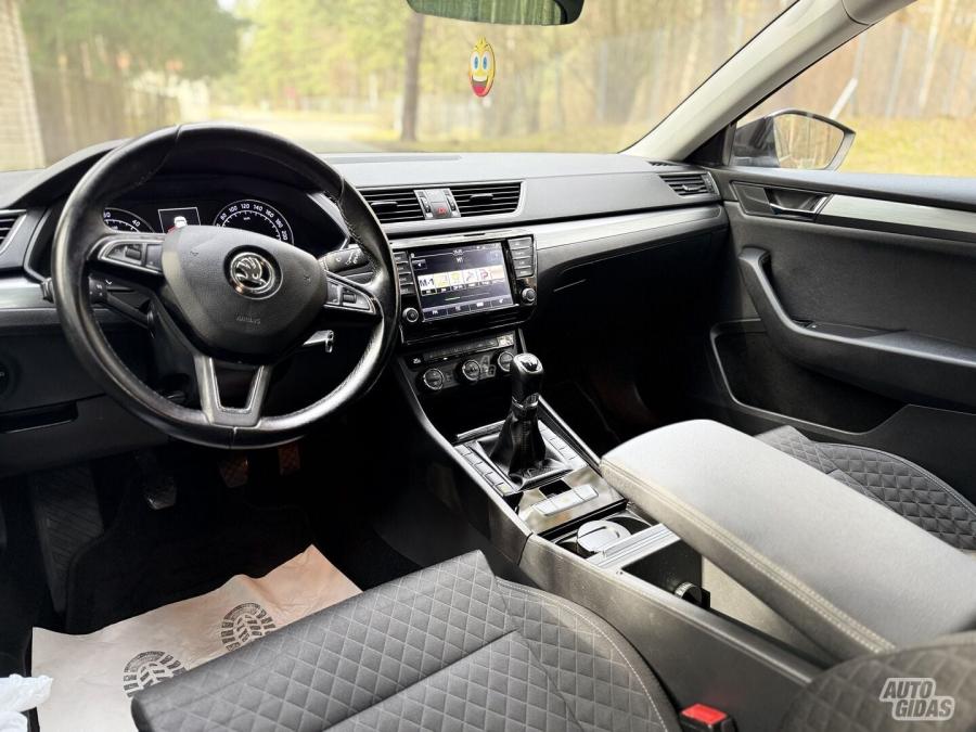 Brūns Skoda SuperB 2017 Kauņa, ar dzinēja tilpumu 1.60 L un nobraukumu 240 tūkst. km par 9300 €, foto 26 vietnē AUTOMOTO.COM.LV