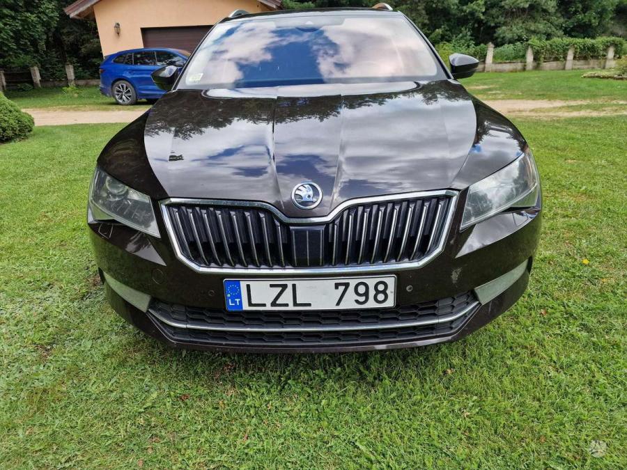 Brown Skoda SuperB 2017 in Klaipeda, with an engine capacity of 1.60 L and mileage of 350 thousand km for 8900 €, photo 7 on AUTOMOTO.COM.LV