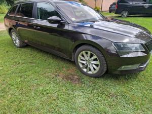 Brown Skoda SuperB 2017 in Klaipeda, with an engine capacity of 1.60 L and mileage of 350 thousand km for 8900 €, photo 14 on AUTOMOTO.COM.LV