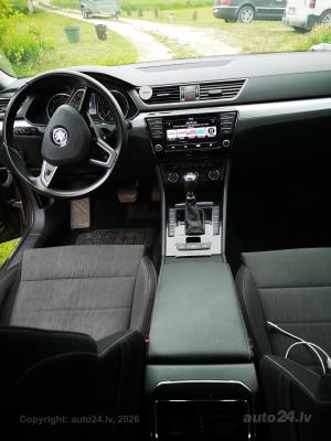 Brūns Skoda SuperB 2017 Paide, ar dzinēja tilpumu 2.00 L un nobraukumu 413 tūkst. km par 7599 €, foto 10 vietnē AUTOMOTO.COM.LV