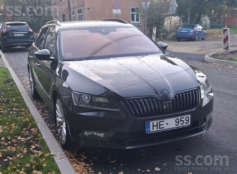Brown Skoda SuperB 2017 in Riga, with an engine capacity of 2.00 L and mileage of 158 thousand km for 16200 €, photo 3 on AUTOMOTO.COM.LV