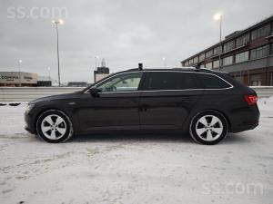 Brown Skoda SuperB 2018 in Riga, with an engine capacity of 2.00 L and mileage of 155 thousand km for 19999 €, photo 2 on AUTOMOTO.COM.LV