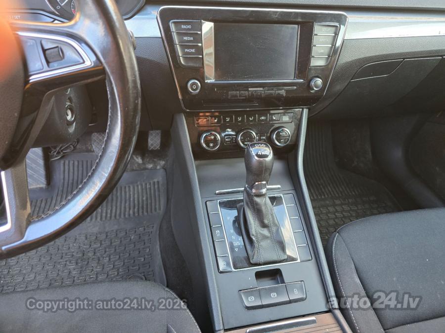Brown Skoda SuperB 2018 in Tallinn, with an engine capacity of 2.00 L and mileage of 395 thousand km for 10800 €, photo 9 on AUTOMOTO.COM.LV