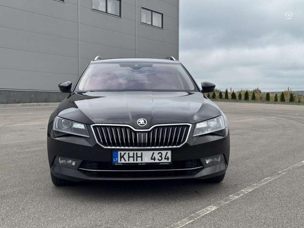 Brown Skoda SuperB 2018 in Vilnius, with an engine capacity of 1.97 L and mileage of 176 thousand km for 13800 €, photo 3 on AUTOMOTO.COM.LV