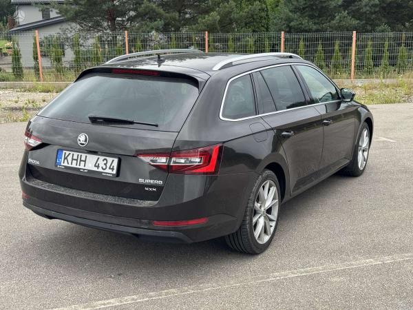 Brown Skoda SuperB 2018 in Vilnius, with an engine capacity of 1.97 L and mileage of 176 thousand km for 13800 €, photo 6 on AUTOMOTO.COM.LV