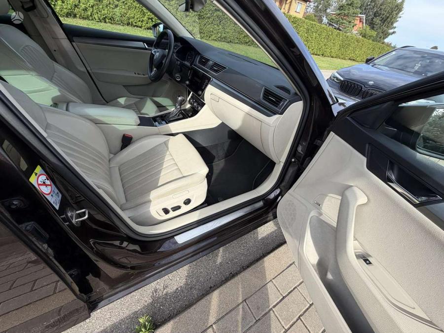 Brūns Skoda SuperB 2018 Vievis, ar dzinēja tilpumu 1.80 L un nobraukumu 151 tūkst. km par 14500 €, foto 18 vietnē AUTOMOTO.COM.LV