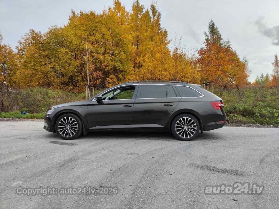 Brūns Skoda SuperB 2019 Tallina, ar dzinēja tilpumu 1.50 L un nobraukumu 249 tūkst. km par 11999 €, foto 1 vietnē AUTOMOTO.COM.LV