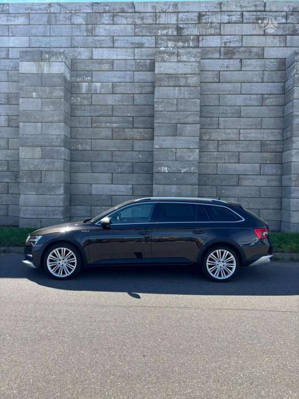 Brown Skoda SuperB 2021 in Klaipeda, with an engine capacity of 1.97 L and mileage of 119 thousand km for 23800 €, photo 2 on AUTOMOTO.COM.LV
