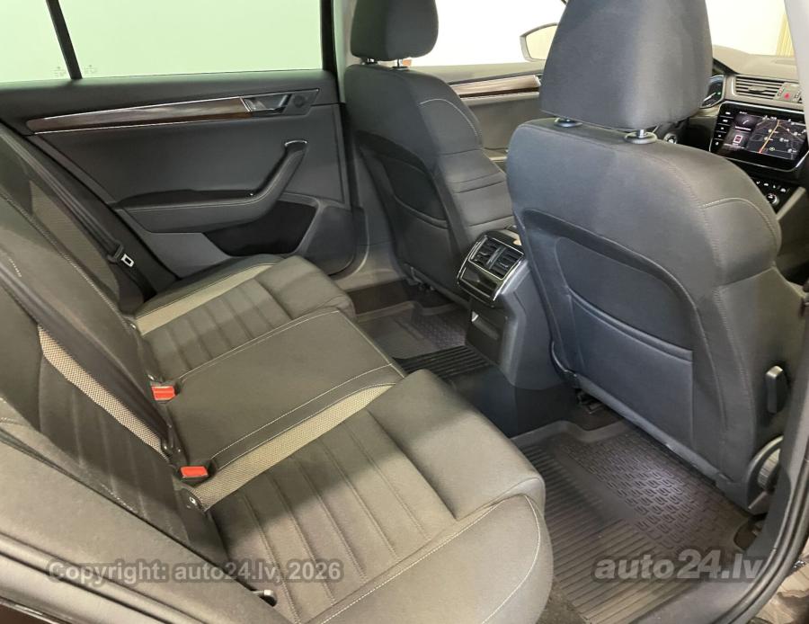 Brūns Skoda SuperB 2021 Tallina, ar dzinēja tilpumu 2.00 L un nobraukumu 163 tūkst. km par 23990 €, foto 13 vietnē AUTOMOTO.COM.LV