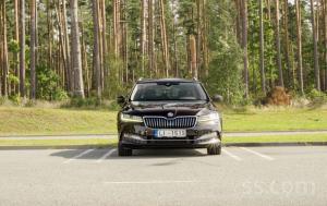 Brown Skoda SuperB 2021 in Riga, with an engine capacity of 2.00 L and mileage of 108 thousand km for 19990 €, photo 4 on AUTOMOTO.COM.LV