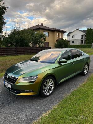 Zaļš Skoda SuperB 2018 Pērnava, ar dzinēja tilpumu 1.40 L un nobraukumu 146 tūkst. km par 16500 €, foto  vietnē AUTOMOTO.COM.LV