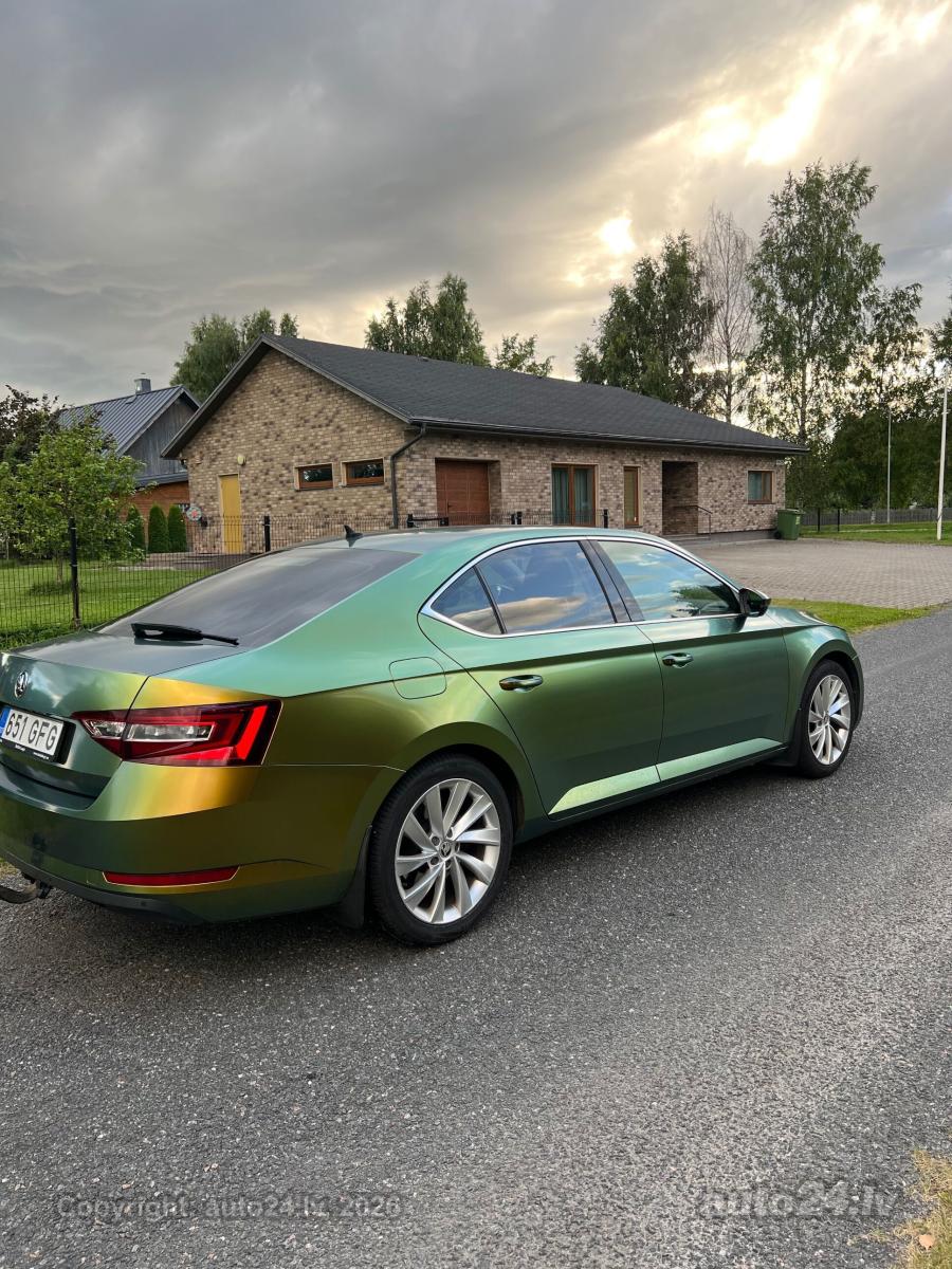 Green Skoda SuperB 2018 in Parnu, with an engine capacity of 1.40 L and mileage of 146 thousand km for 16500 €, photo 5 on AUTOMOTO.COM.LV