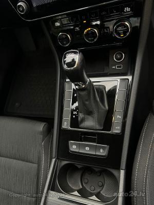 Green Skoda SuperB 2018 in Parnu, with an engine capacity of 1.40 L and mileage of 146 thousand km for 16500 €, photo 9 on AUTOMOTO.COM.LV
