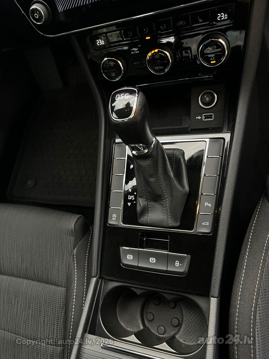 Green Skoda SuperB 2018 in Parnu, with an engine capacity of 1.40 L and mileage of 146 thousand km for 16500 €, photo 9 on AUTOMOTO.COM.LV