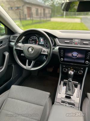 Green Skoda SuperB 2018 in Parnu, with an engine capacity of 1.40 L and mileage of 146 thousand km for 16500 €, photo 10 on AUTOMOTO.COM.LV