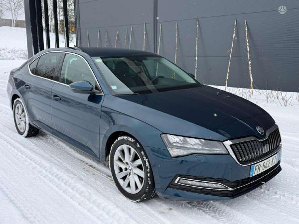 Green Skoda SuperB 2020 in Vilnius, with an engine capacity of 1.97 L and mileage of 275 thousand km for 12200 €, photo 4 on AUTOMOTO.COM.LV