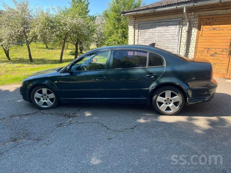 Зеленый Шкода Суперб 2003 в Рига, объемом двигателя 2.50 л и пробегом 400 тыс. км за 600 €, фото 5 на AUTOMOTO.COM.LV