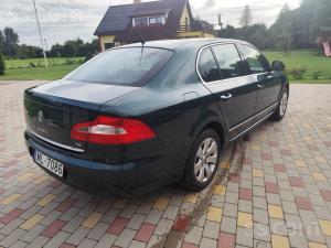 Green Skoda SuperB 2009 in Saldus, with an engine capacity of 1.80 L and mileage of 197 thousand km for 2650 €, photo 5 on AUTOMOTO.COM.LV