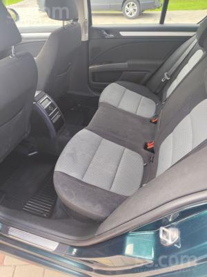 Green Skoda SuperB 2009 in Saldus, with an engine capacity of 1.80 L and mileage of 197 thousand km for 2650 €, photo 6 on AUTOMOTO.COM.LV