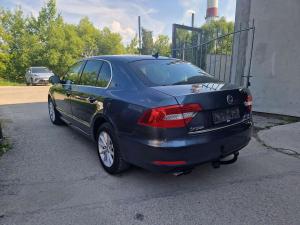 Zaļš Skoda SuperB 2013 Panevēža, ar dzinēja tilpumu 2.00 L un nobraukumu 340 tūkst. km par 4990 €, foto 13 vietnē AUTOMOTO.COM.LV