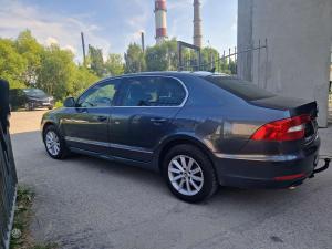 Zaļš Skoda SuperB 2013 Panevēža, ar dzinēja tilpumu 2.00 L un nobraukumu 340 tūkst. km par 4990 €, foto 14 vietnē AUTOMOTO.COM.LV