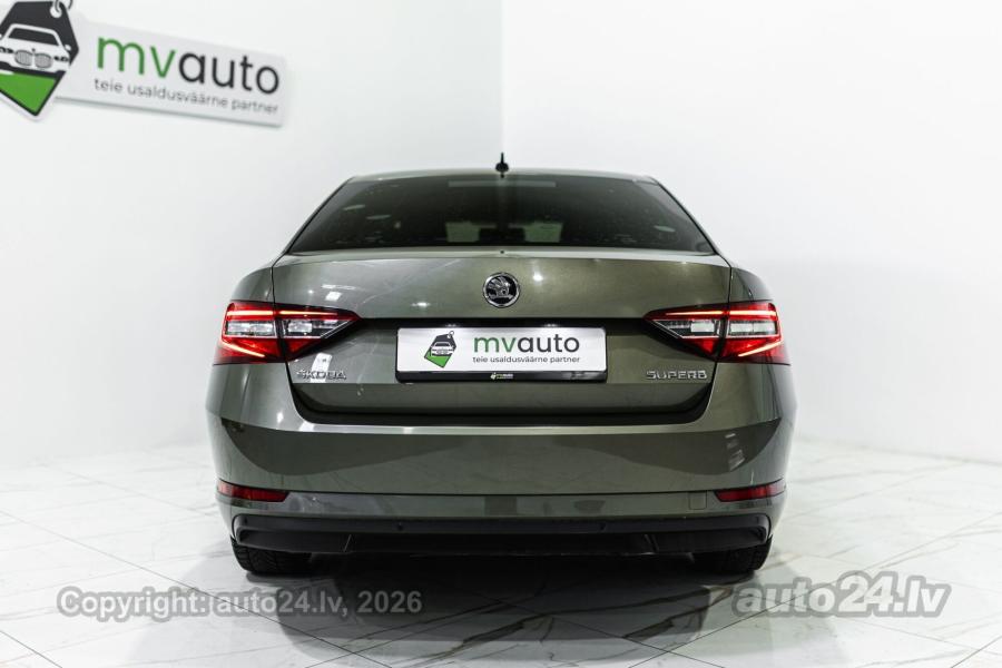 Zaļš Skoda SuperB 2016 Tallina, ar dzinēja tilpumu 1.80 L un nobraukumu 136 tūkst. km par 12990 €, foto 8 vietnē AUTOMOTO.COM.LV