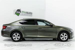 Zaļš Skoda SuperB 2016 Tallina, ar dzinēja tilpumu 1.80 L un nobraukumu 136 tūkst. km par 12990 €, foto 11 vietnē AUTOMOTO.COM.LV