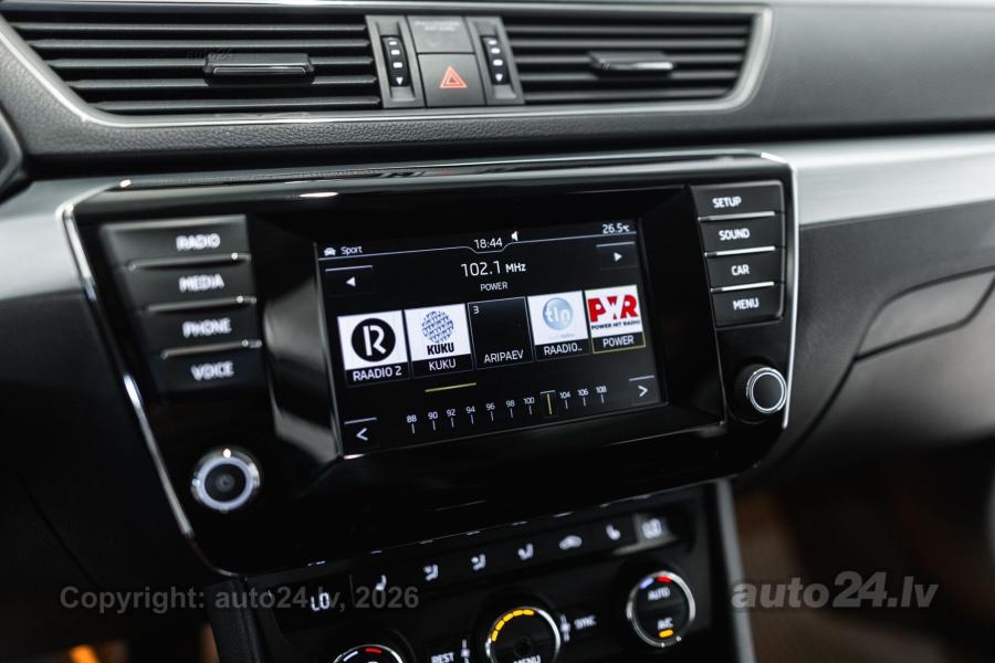Zaļš Skoda SuperB 2016 Tallina, ar dzinēja tilpumu 1.80 L un nobraukumu 136 tūkst. km par 12990 €, foto 25 vietnē AUTOMOTO.COM.LV