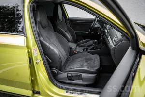 Green Skoda SuperB 2019 in Riga, with an engine capacity of 1.50 L and mileage of 147 thousand km for 16750 €, photo 13 on AUTOMOTO.COM.LV