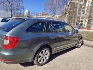 Green Skoda SuperB 2012 in Riga, with an engine capacity of 2.00 L and mileage of 0 thousand km for 3900 €, photo 3 on AUTOMOTO.COM.LV