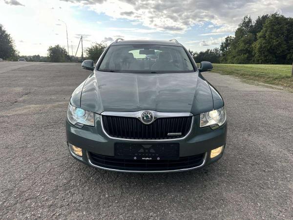 Zaļš Skoda SuperB 2012 Šauļi, ar dzinēja tilpumu 1.60 L un nobraukumu 280 tūkst. km par 4950 €, foto 2 vietnē AUTOMOTO.COM.LV