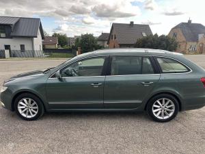 Green Skoda SuperB 2012 in Siauliai, with an engine capacity of 1.60 L and mileage of 280 thousand km for 4950 €, photo 8 on AUTOMOTO.COM.LV