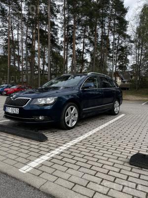Zaļš Skoda SuperB 2013 Rīga, ar dzinēja tilpumu 2.00 L un nobraukumu 197 tūkst. km par 4799 €, foto 4 vietnē AUTOMOTO.COM.LV