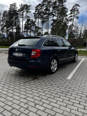 Zaļš Skoda SuperB 2013 Rīga, ar dzinēja tilpumu 2.00 L un nobraukumu 197 tūkst. km par 4799 €, foto 6 vietnē AUTOMOTO.COM.LV