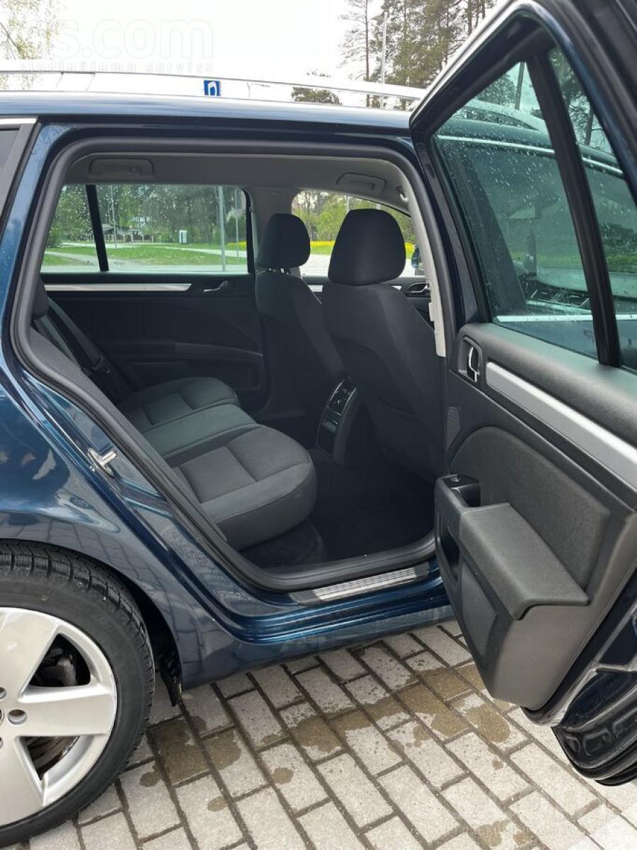 Zaļš Skoda SuperB 2013 Rīga, ar dzinēja tilpumu 2.00 L un nobraukumu 197 tūkst. km par 4799 €, foto 8 vietnē AUTOMOTO.COM.LV