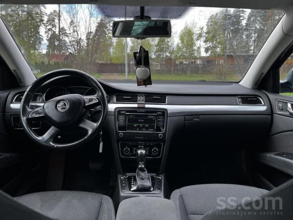 Zaļš Skoda SuperB 2013 Rīga, ar dzinēja tilpumu 2.00 L un nobraukumu 197 tūkst. km par 4799 €, foto 9 vietnē AUTOMOTO.COM.LV