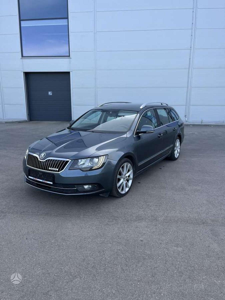 Zaļš Skoda SuperB 2013 Kauņa, ar dzinēja tilpumu 1.60 L un nobraukumu 3 tūkst. km par 5950 €, foto 1 vietnē AUTOMOTO.COM.LV