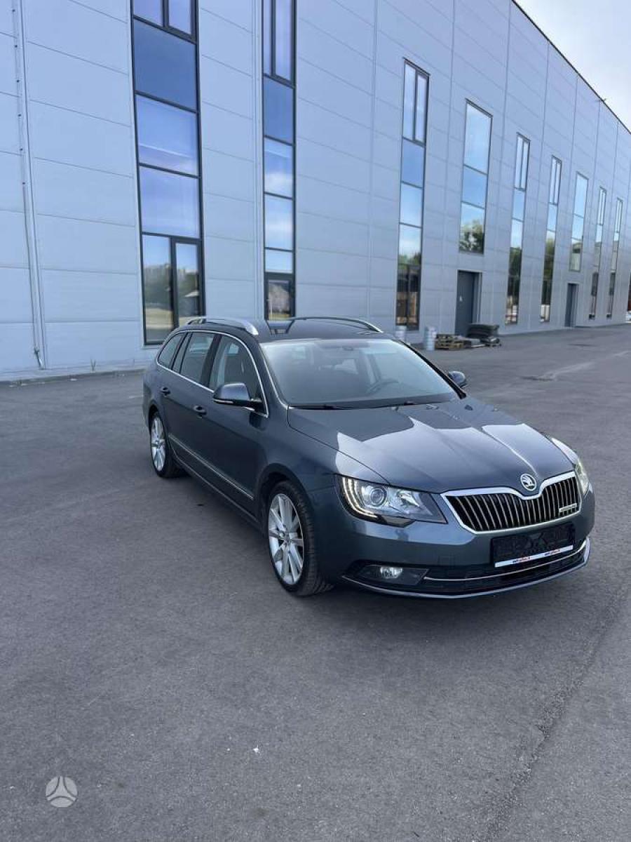 Zaļš Skoda SuperB 2013 Kauņa, ar dzinēja tilpumu 1.60 L un nobraukumu 3 tūkst. km par 5950 €, foto 3 vietnē AUTOMOTO.COM.LV