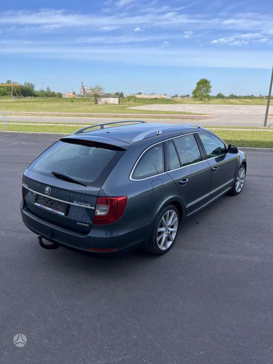Zaļš Skoda SuperB 2013 Kauņa, ar dzinēja tilpumu 1.60 L un nobraukumu 3 tūkst. km par 5950 €, foto 6 vietnē AUTOMOTO.COM.LV