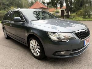 Green Skoda SuperB 2014 in Kaunas, with an engine capacity of 1.60 L and mileage of 250 thousand km for 5999 €, photo 8 on AUTOMOTO.COM.LV