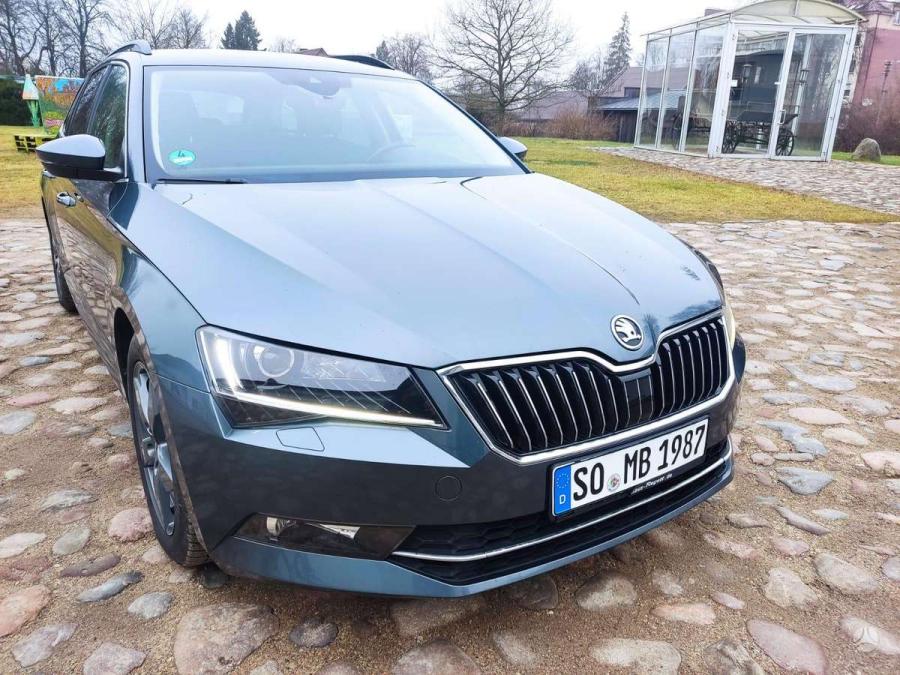 Green Skoda SuperB 2016 in Utena, with an engine capacity of 1.97 L and mileage of 265 thousand km for 8900 €, photo 2 on AUTOMOTO.COM.LV
