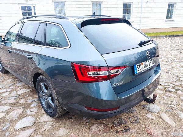 Green Skoda SuperB 2016 in Utena, with an engine capacity of 1.97 L and mileage of 265 thousand km for 8900 €, photo 10 on AUTOMOTO.COM.LV