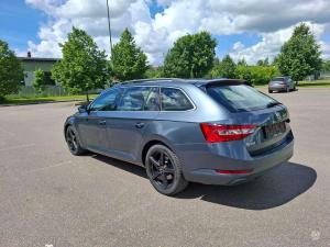 Zaļš Skoda SuperB 2016 Utena, ar dzinēja tilpumu 1.97 L un nobraukumu 140 tūkst. km par 12300 €, foto 7 vietnē AUTOMOTO.COM.LV