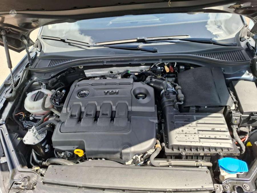 Zaļš Skoda SuperB 2016 Utena, ar dzinēja tilpumu 1.97 L un nobraukumu 140 tūkst. km par 12300 €, foto 11 vietnē AUTOMOTO.COM.LV