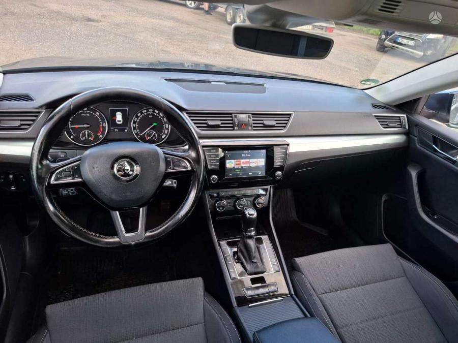 Zaļš Skoda SuperB 2016 Utena, ar dzinēja tilpumu 1.97 L un nobraukumu 140 tūkst. km par 12300 €, foto 19 vietnē AUTOMOTO.COM.LV
