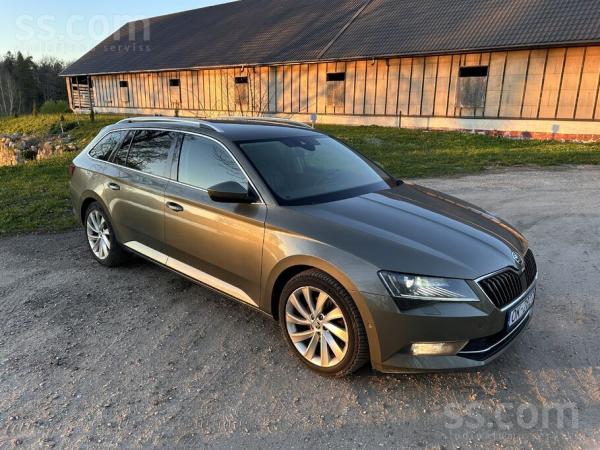 Zaļš Skoda SuperB 2017 Rīga, ar dzinēja tilpumu 2.00 L un nobraukumu 298 tūkst. km par 12500 €, foto 2 vietnē AUTOMOTO.COM.LV
