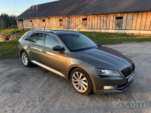 Zaļš Skoda SuperB 2017 Rīga, ar dzinēja tilpumu 2.00 L un nobraukumu 298 tūkst. km par 12500 €, foto 3 vietnē AUTOMOTO.COM.LV