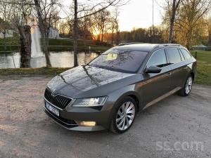 Zaļš Skoda SuperB 2017 Rīga, ar dzinēja tilpumu 2.00 L un nobraukumu 298 tūkst. km par 12500 €, foto 9 vietnē AUTOMOTO.COM.LV