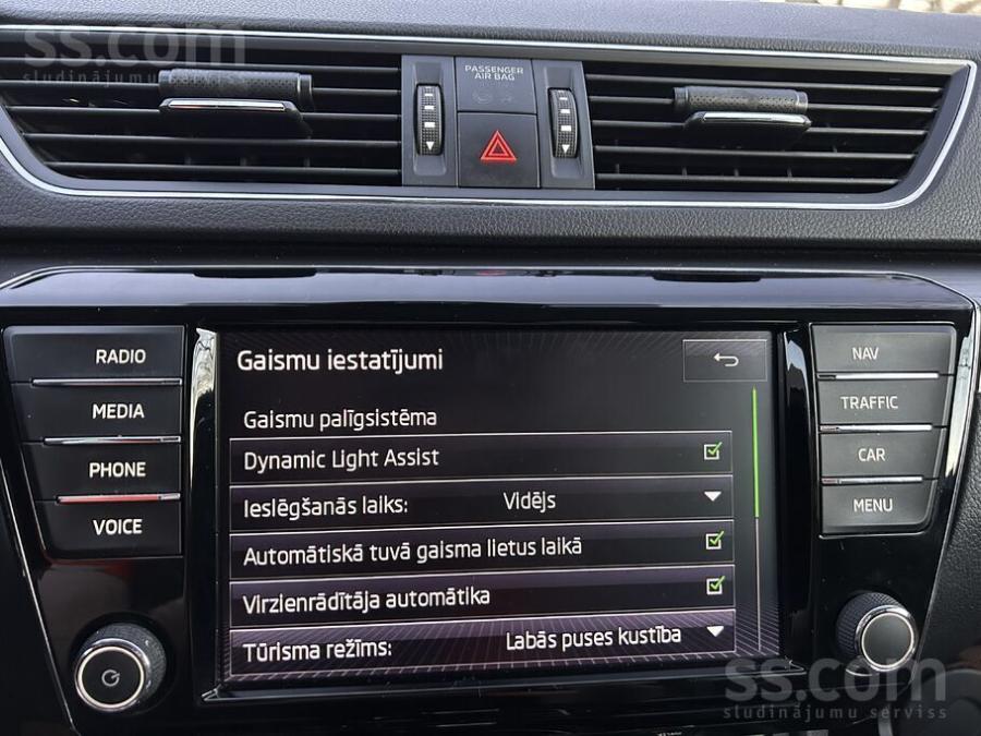 Zaļš Skoda SuperB 2017 Rīga, ar dzinēja tilpumu 2.00 L un nobraukumu 298 tūkst. km par 12500 €, foto 32 vietnē AUTOMOTO.COM.LV